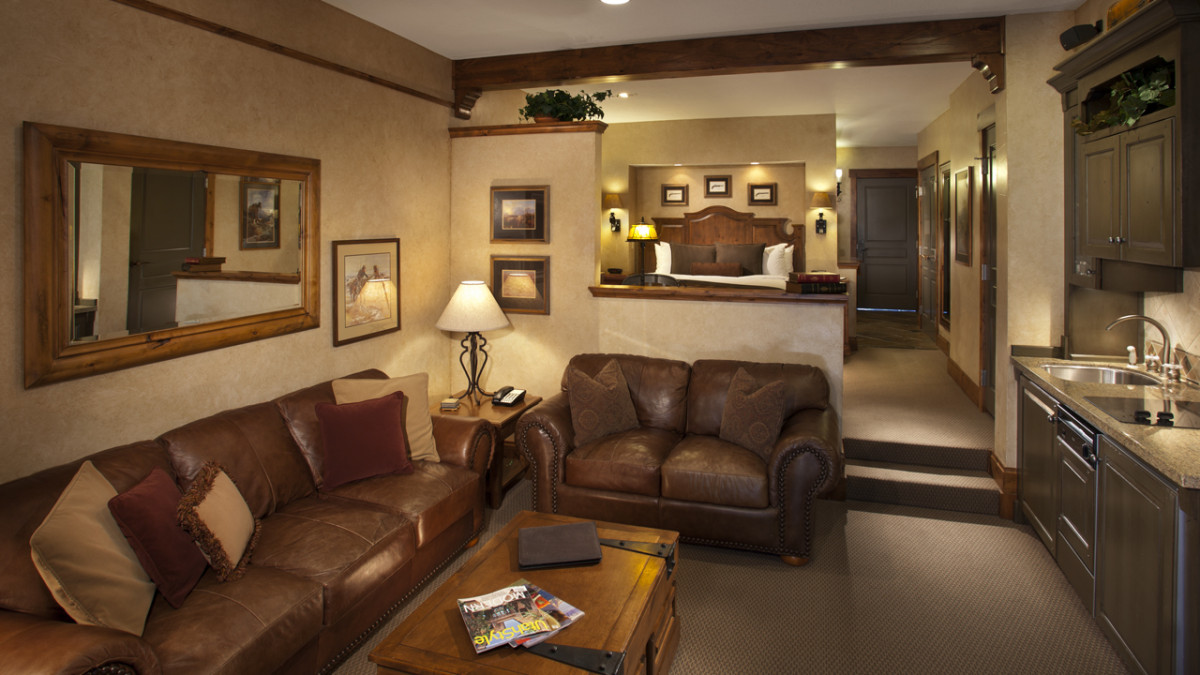 About Us - Infuse the Happy | Infuse the Happy